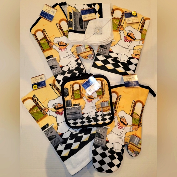 Home Collection | Kitchen | 8 Piece Chef Themed Kitchen Set | Poshmark